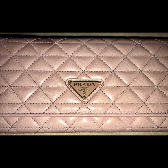 Prada | Bags | Prada Quilted Leather Wallet Wattached Card Case | Poshmark